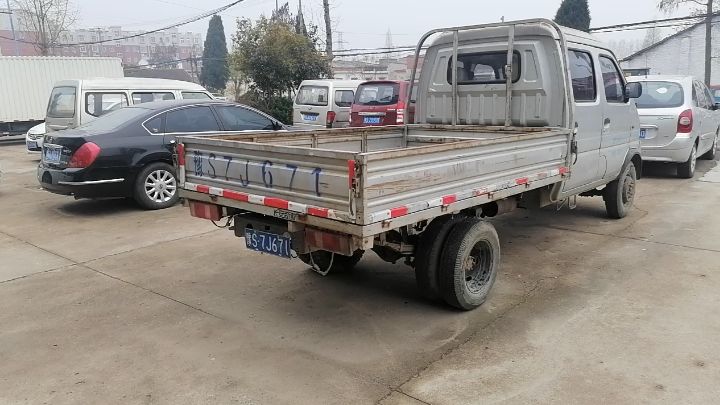 二手小货车长安双排座几千块钱