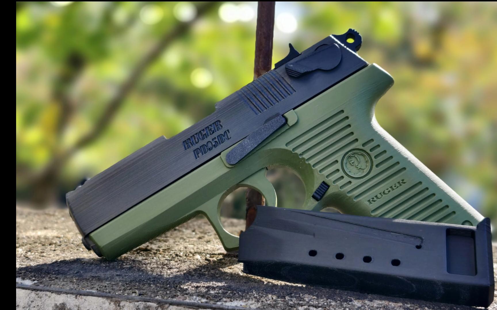 3D打印一把斯特姆·鲁格Ruger P95 手枪玩具模型