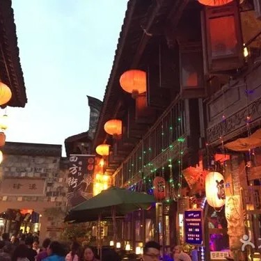 康康爱小吃 