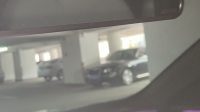 商家催促购买这款通用行车记录仪,装上后发现后视镜无法对准车后