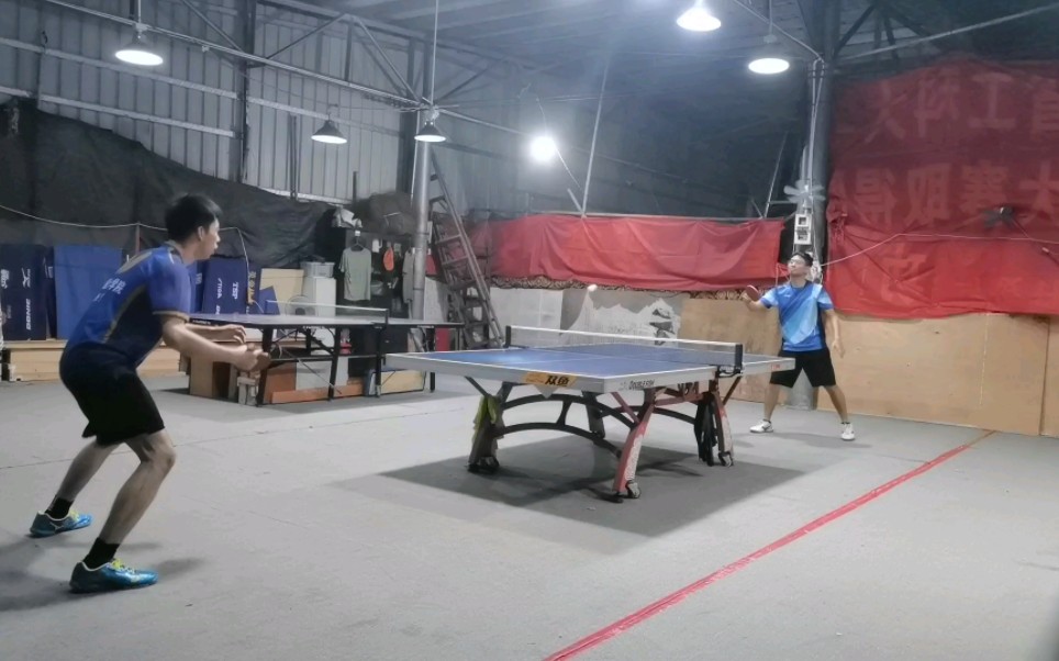 超级樊振东原来比张a好上台这么多