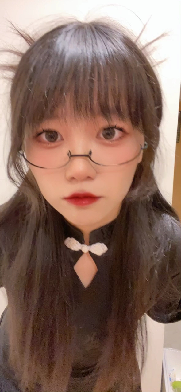 《您所拨打的电话已关机》