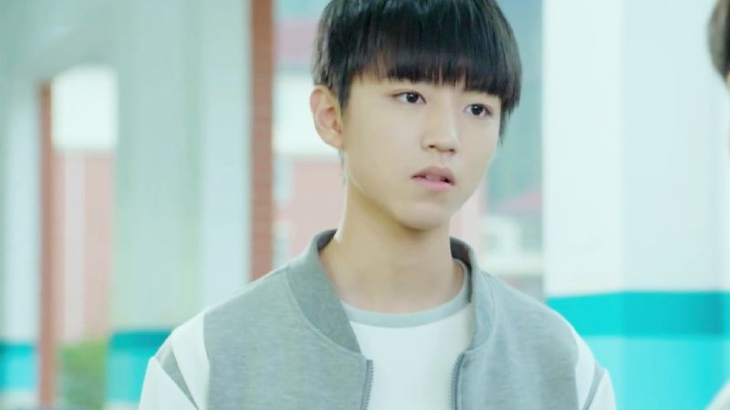 TFBOYS小三只的友情就是这么的坚如钢铁,一生有这样的朋友真幸福