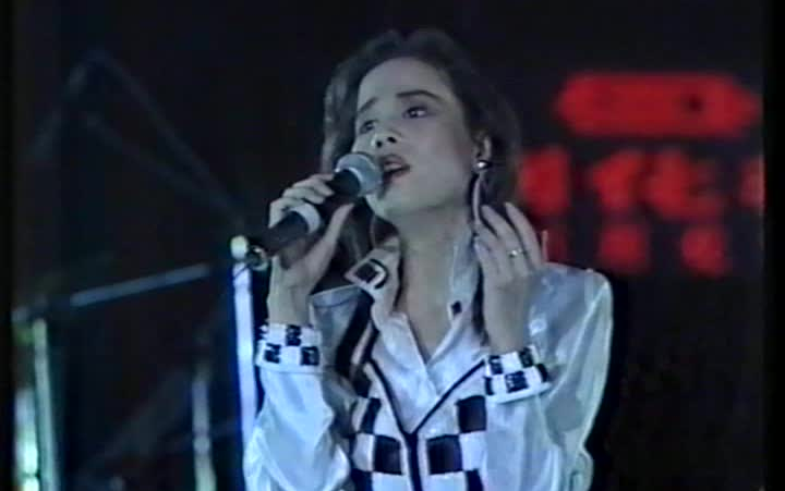 朱哲琴 《一个真实的故事》 1990中日歌会