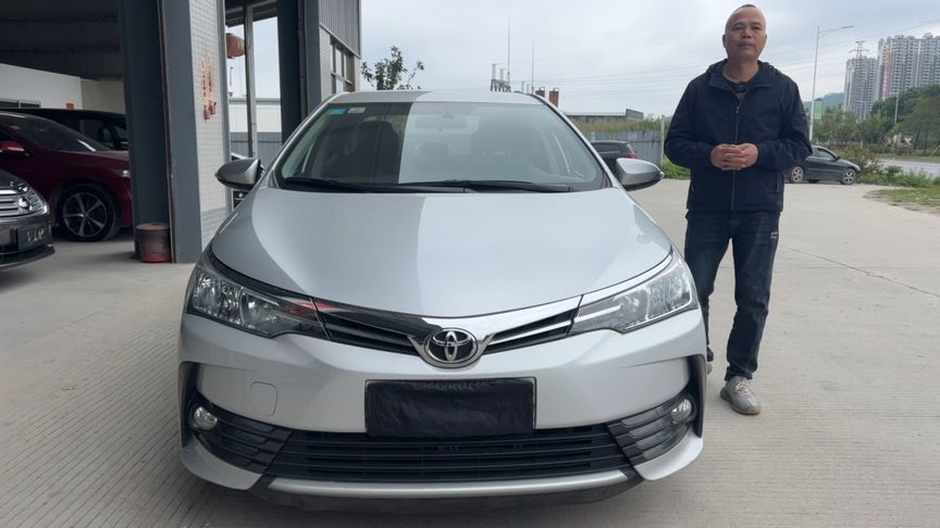 2019年3月丰田卡罗拉1.2自动档,一手车4万公里!