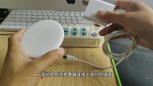 无线充电器怎么充电?