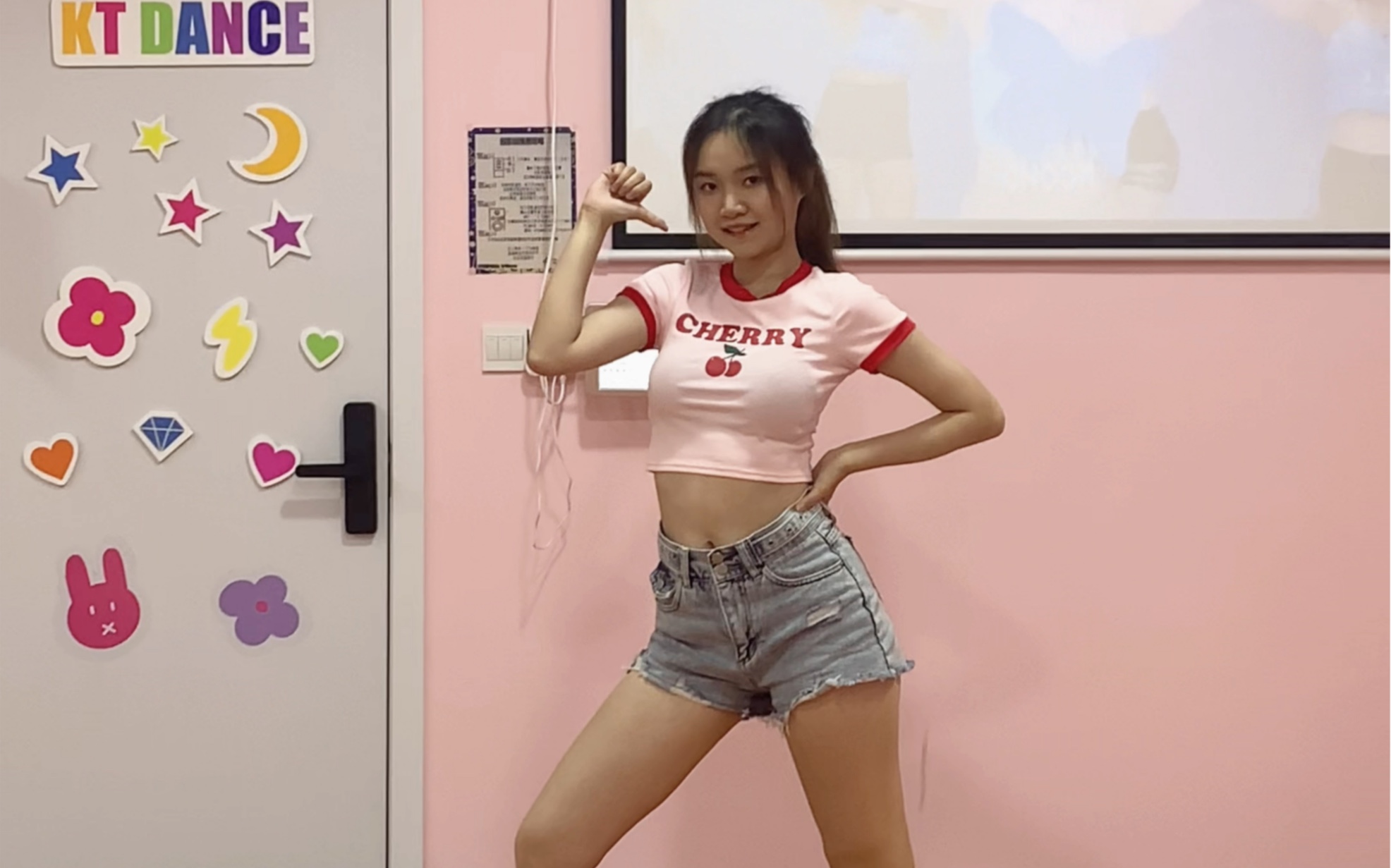 夏日元气pop!林娜琏solo翻跳