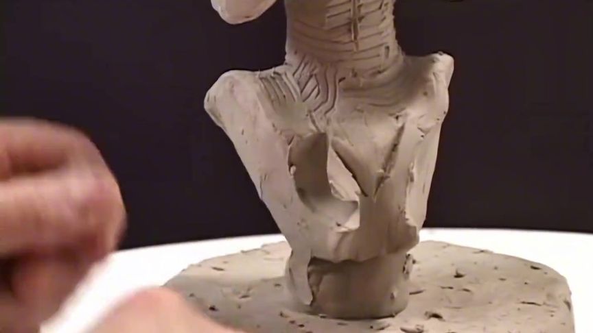 雕塑,人体躯干制作过程,#雕塑艺术 #泥塑 #人体结构 #制作过程