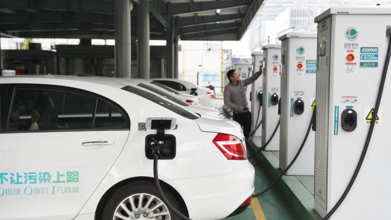 第一批新能源车主要换电池了,到底怎么样,听听车主怎么说