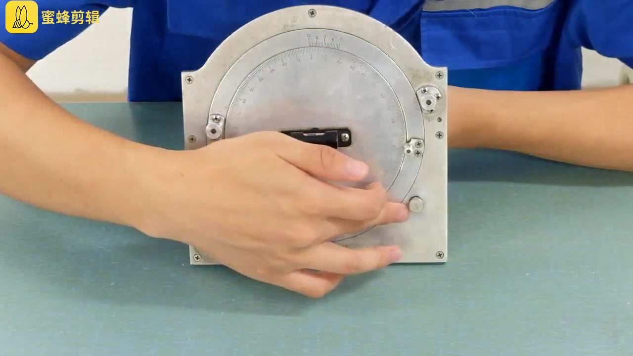 27-4-0万能量角器介绍及演示