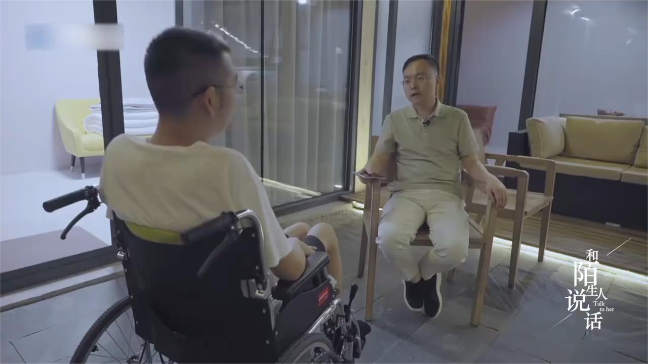 渐冻病友活不下去,下秒蔡磊联系顶级专家,聊治疗方案给他希望!