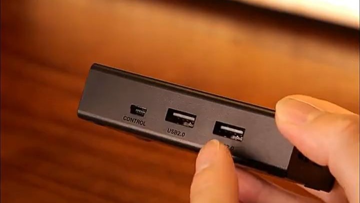 绿联 HDMI2.0 KVM 切换器 二进一出 4K60Hz 高清 切屏器 共享鼠标...