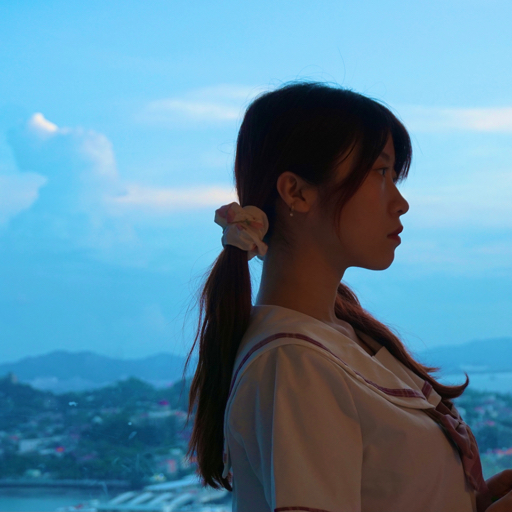 里脊学美甲 