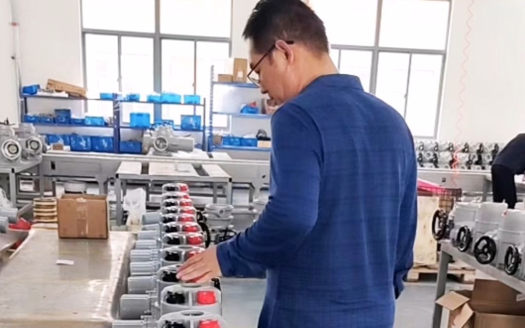 我在扬州专注做电动执行器20年,路过的陌生人可以给个鼓励吗?您若来...