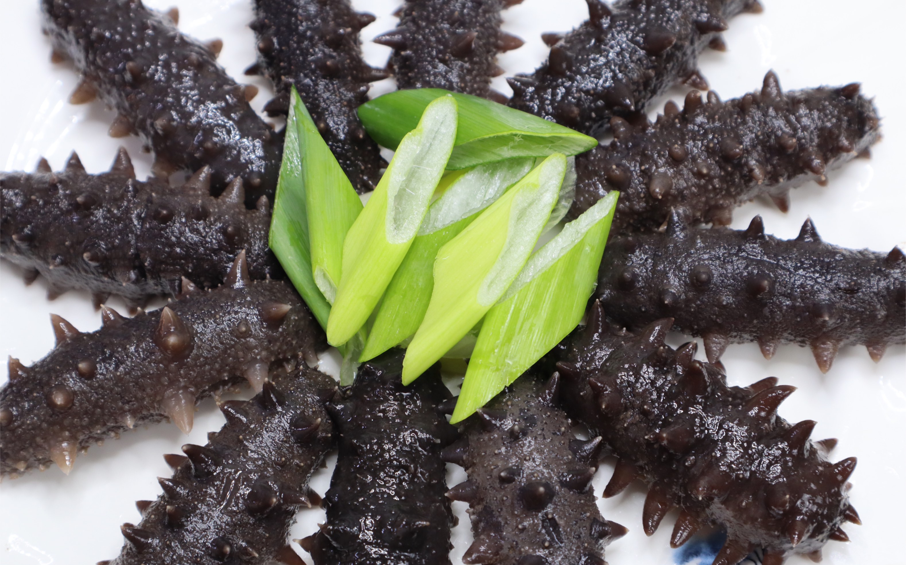 胶东大厨分享“葱烧海参”的做法,详细易学美味,果断收藏了