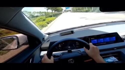 开完二代长安75plus再开三代哈弗H6完全不是一个档次