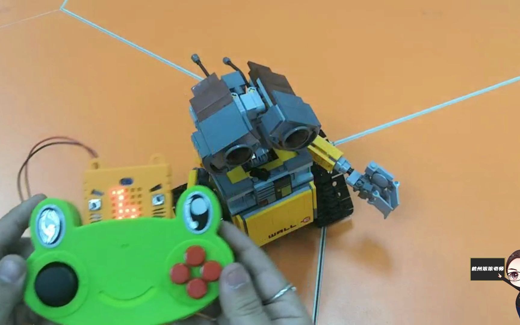 从零带你成达人 之 乐高积木大改造:电动遥控瓦力篇