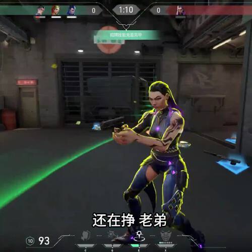 看到我掏出刀,双手离开键盘是最好选择