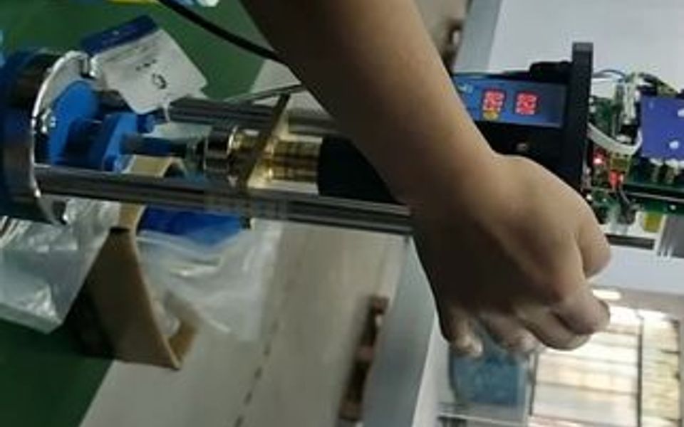 电动调节阀的反馈值,经常出现大范围的波动