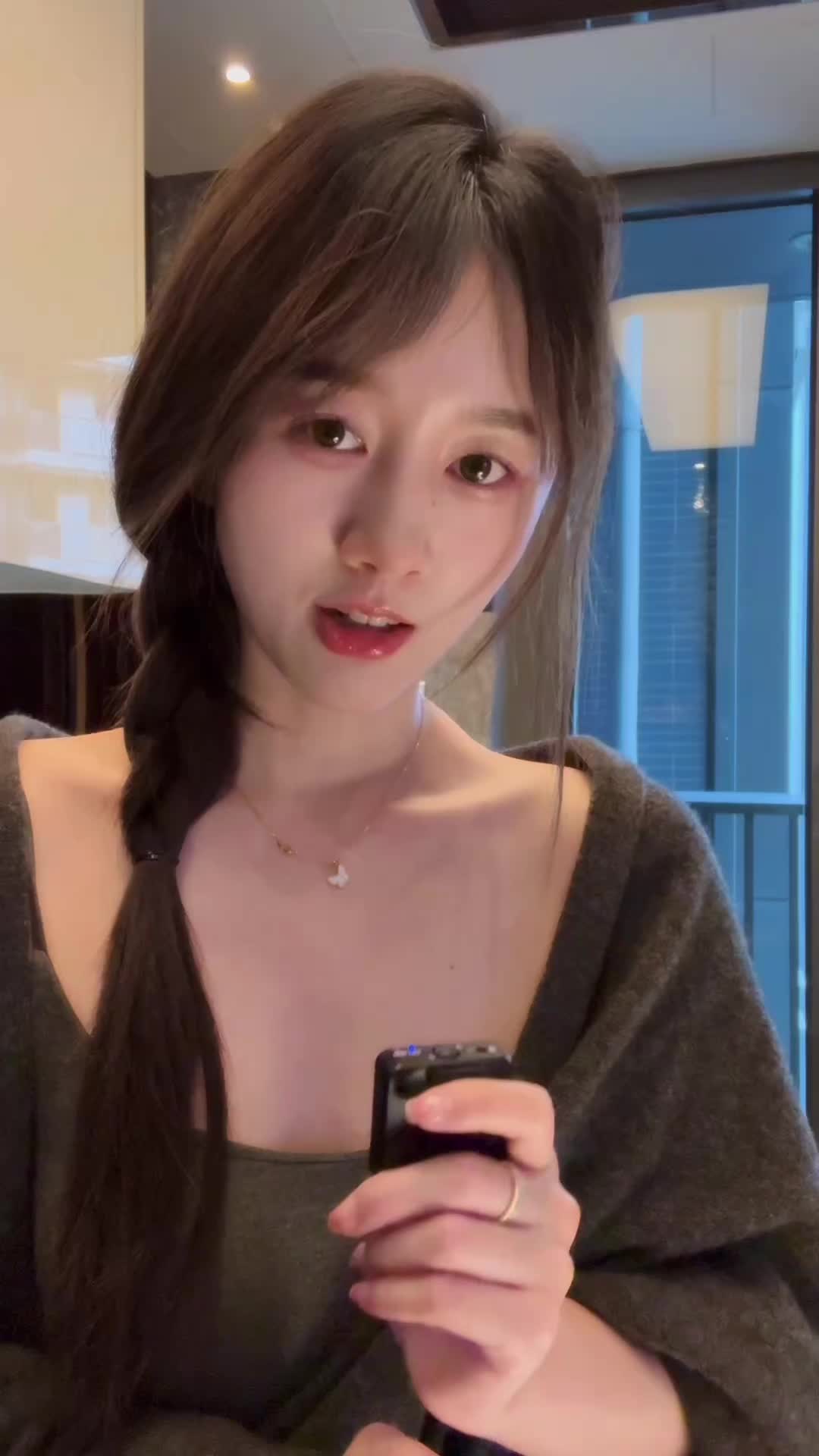 你觉得翻译专业和很多文科专业还有救么?#财经 #ai取代人类 #掘金...