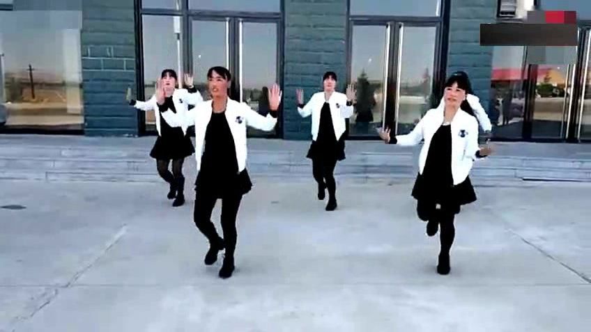《自由飞翔》曲目广场舞完整版视频 不容错过