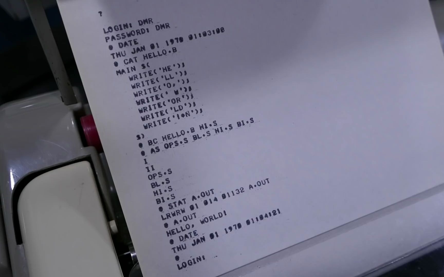 早期计算机运行UNIX第零号版本高清视频,看完可以帮助理解早期语言...