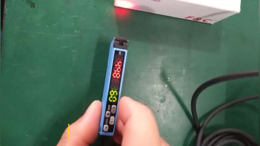 【嘉准周课堂】双数显光纤放大器FF-301恢复出厂设置功能调试