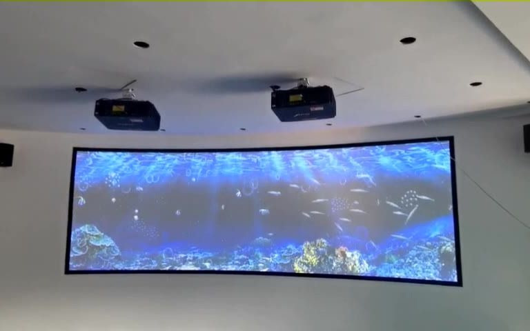 天津饮片中药厂展厅弧形投影 大屏投影