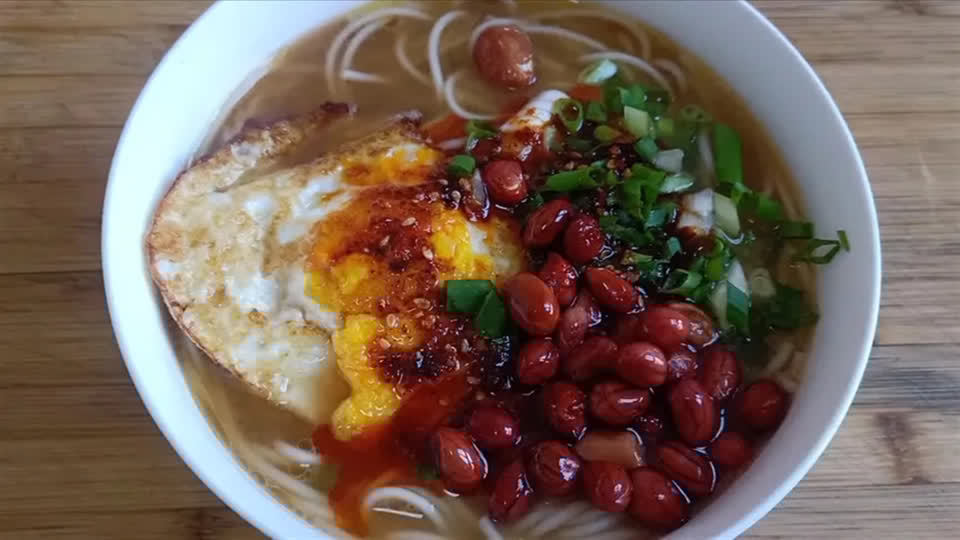 早餐就爱吃这碗面,做法简单几分钟就出锅,清淡又营养