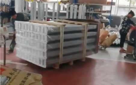 自行车停车架打包出货咯