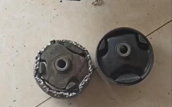 发动机机脚还能更换胶套