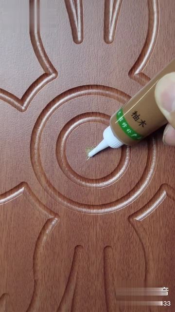 家具木门磕破划伤,用这个修补下就好了,颜色还挺全的