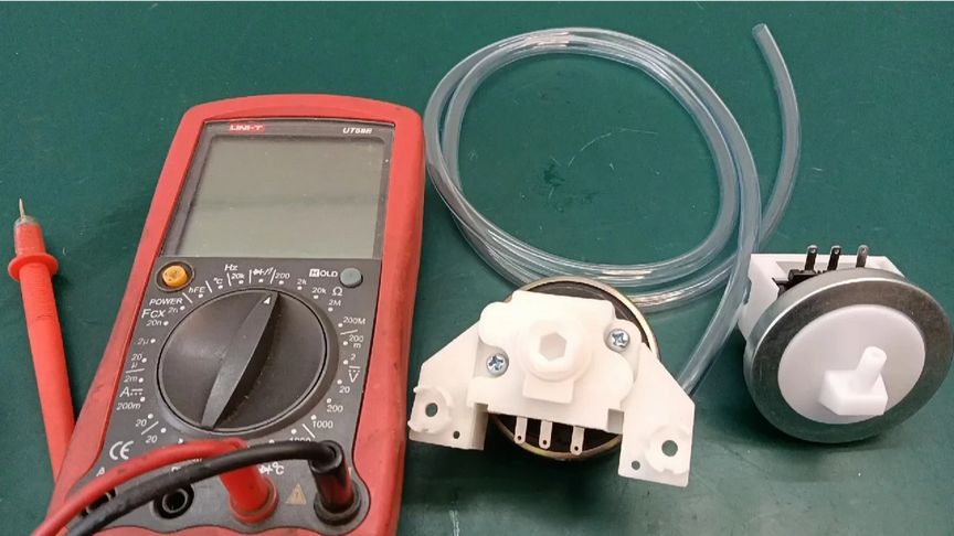 全自动洗衣机三脚水位传感器检测好坏方法讲解