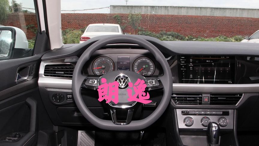 大众朗逸全国轿车销量排行榜第二,我们看看落地价是多少