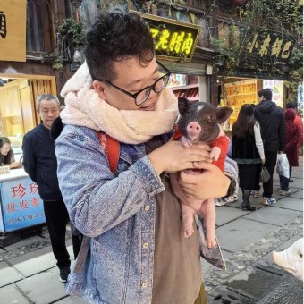李展唐 