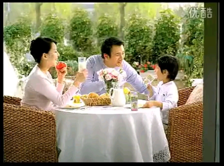 伊利QQ星儿童成长牛奶广告 30秒