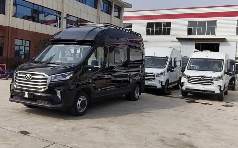 2023款v90房车,四座大天窗,黑骑士房车
