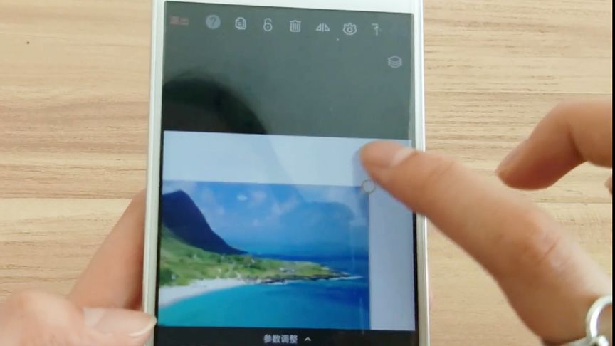 手机也能制作海报?很多人都不知道,只需几步教给大家