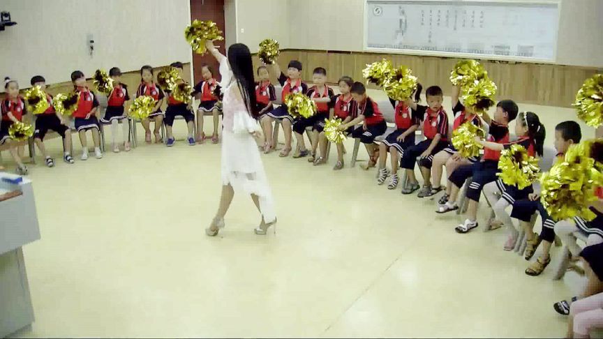 中小学教师素养比赛优质课《小星星变奏曲》课堂实录