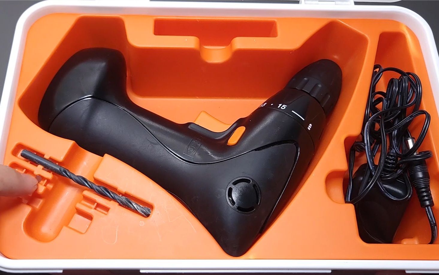 宜家锂电钻(电动螺丝刀)拆解,看看家具品牌出的工具做工怎么样