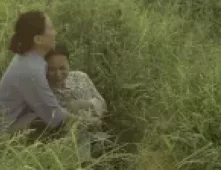 孕妇快生了, 还在田园干活, 突然肚子疼,