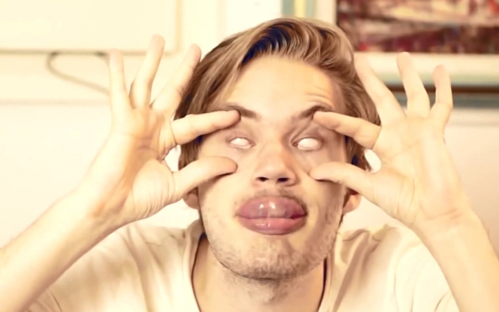 Pewdiepie-最愛的新髮色 (New Favorite Hair Color) 中文字幕