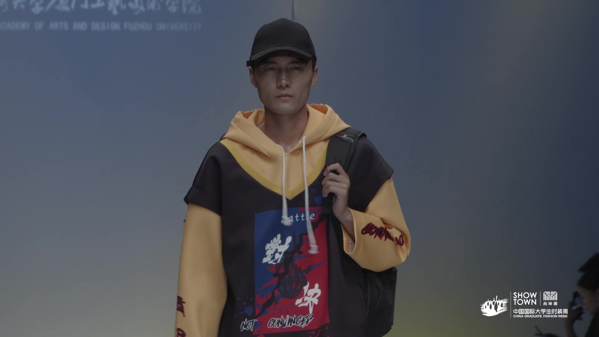 “过去”福州大学厦门工艺美术学院2019毕业大秀
