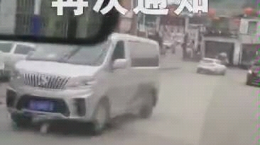 苦 口 婆 心