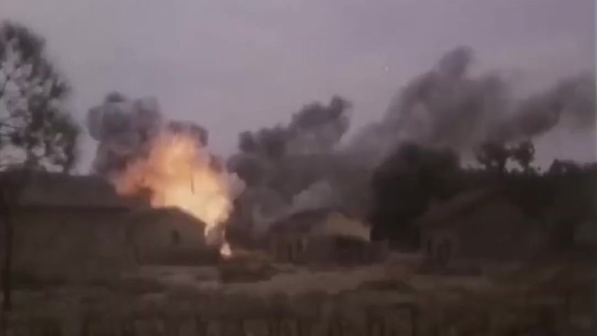 自卫反击战老电影:年轻战士视死如归引爆雷区,80年代的经典之作