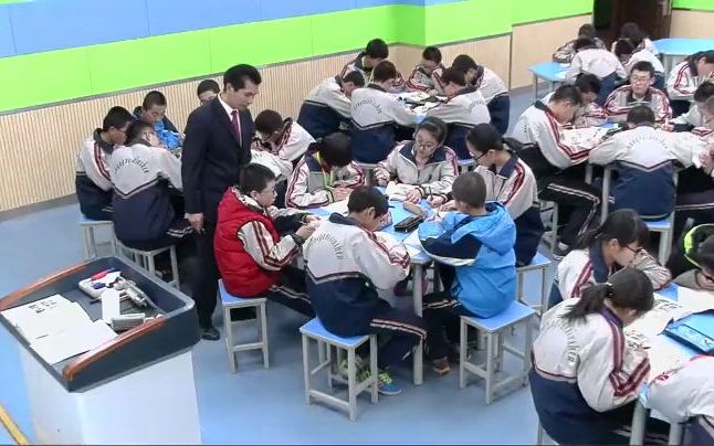 《服务社会》部编版初中道德与法治八年级上册 优质公开课获奖课 (有...