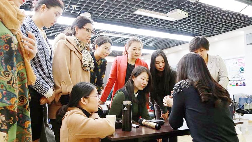 如何评价经营业绩?听听会计老师怎么说,网友:又上了一颗