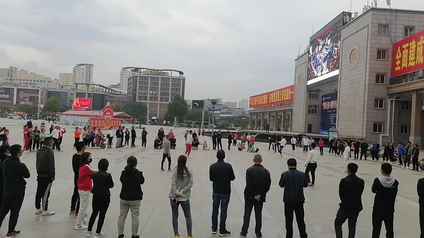 倒踢紫金冠!真是高手!