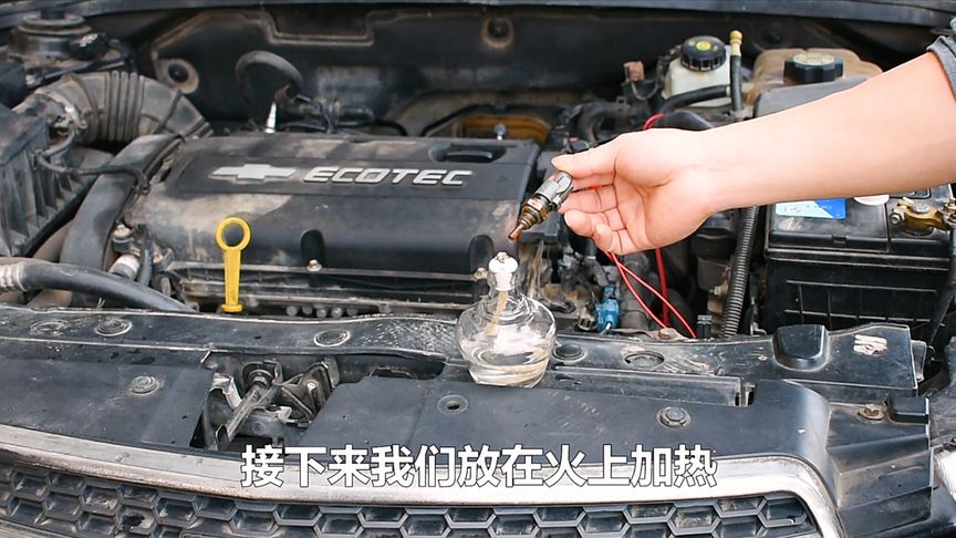 冷机状态下启动车子,发动机怠速比较高,这正常吗?