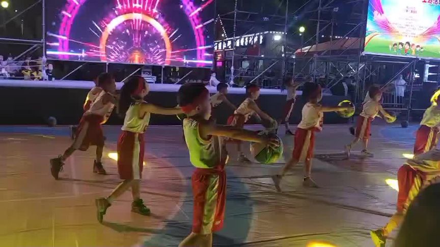 #演出现场 篮球操表演ߏ�ߑ